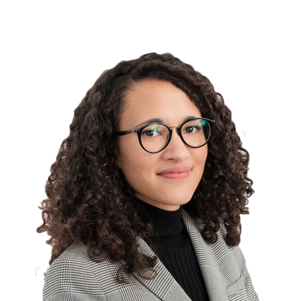 Summer Mitchell - | Efficio US