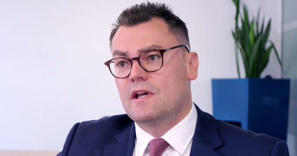 The First 100 Days - Interview With Jonathan Sims